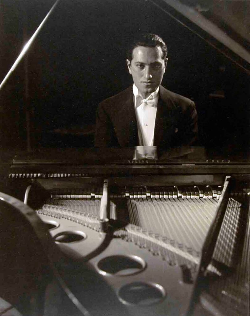 Edward Steichen, Sunday Night on 40th Street, New York, 1925, printed ...