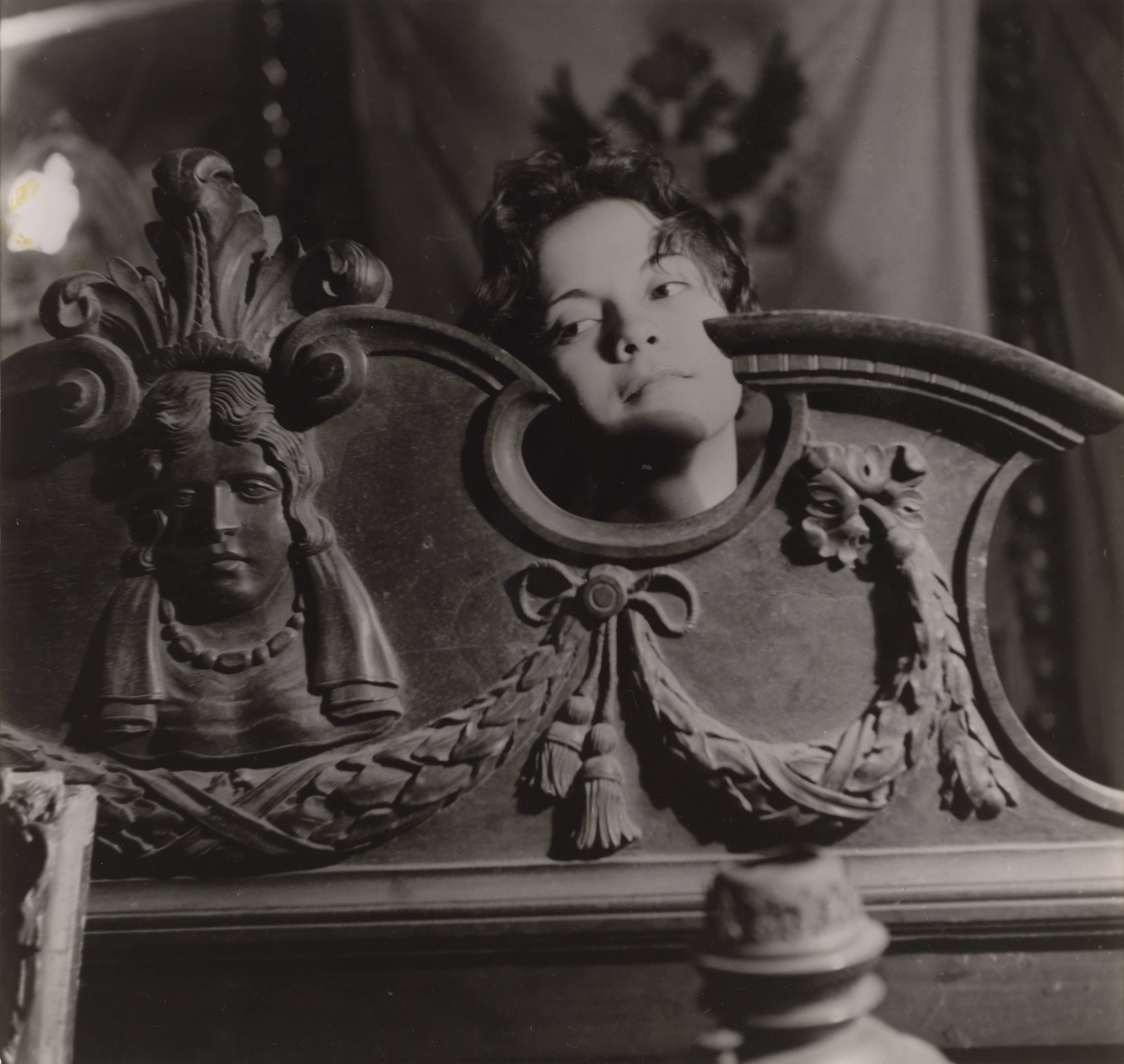 Louis Stettner, Fantastic Boutique (16), 1951 · SFMOMA